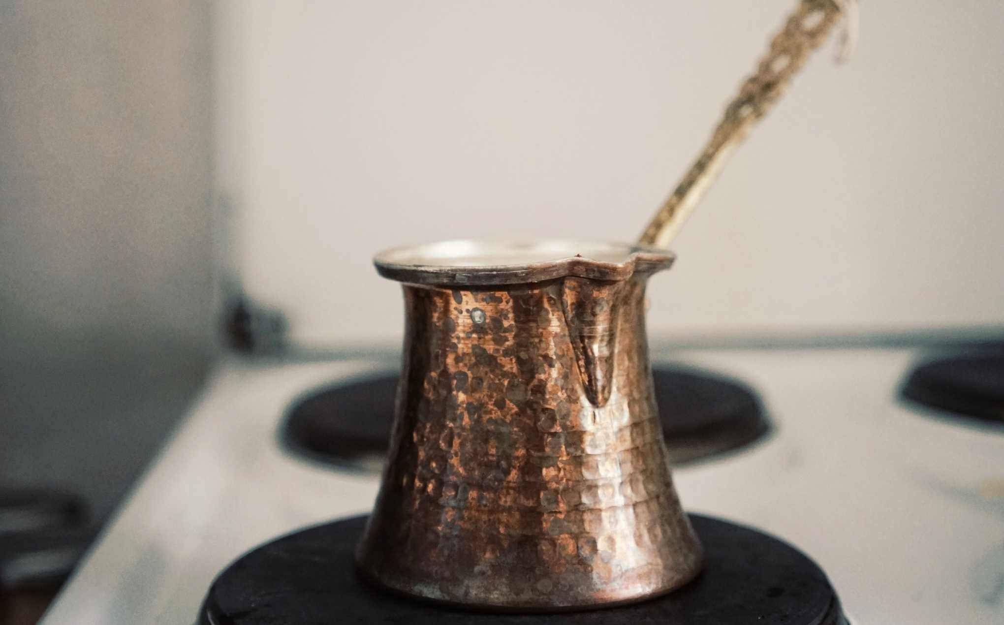 Caffè alla turca: un’esperienza tra gusto e storia - Cellini Caffè